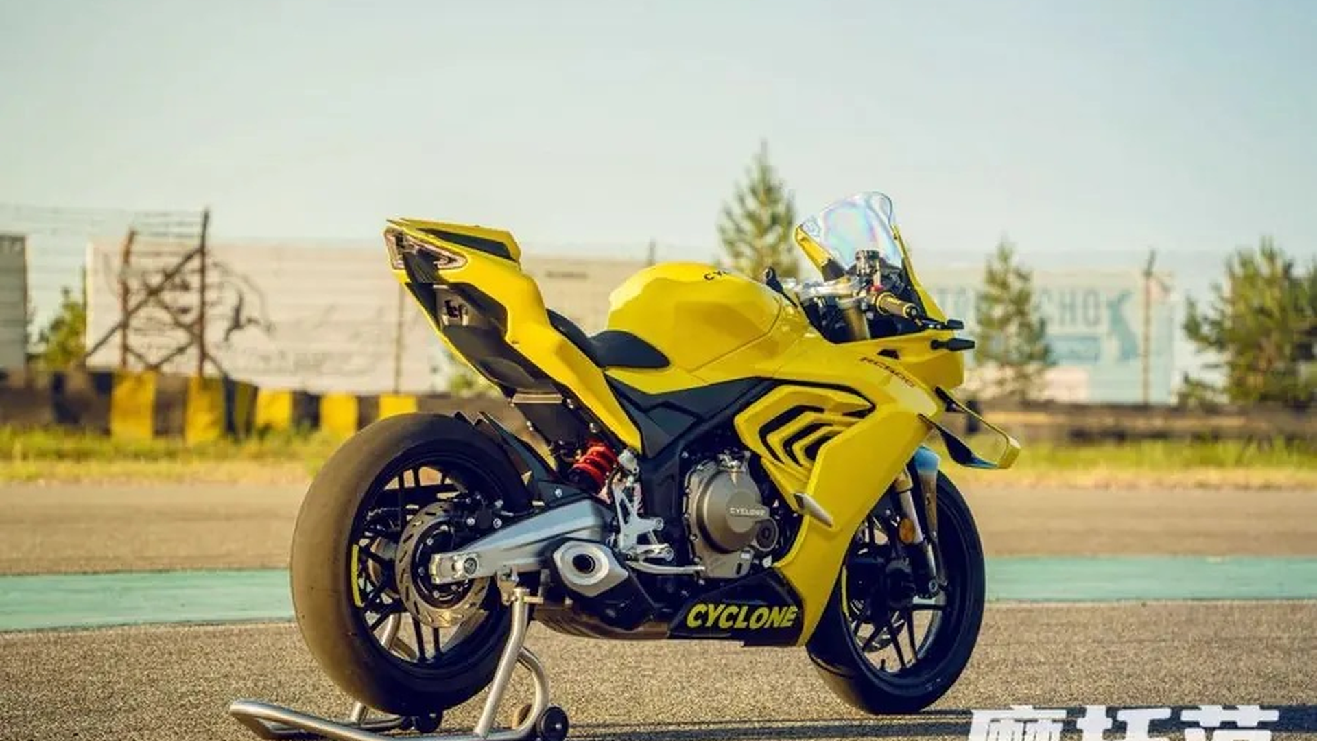 Zongshen Cyclone RC 600: caratteristiche, motore e prestazioni - Motoblog