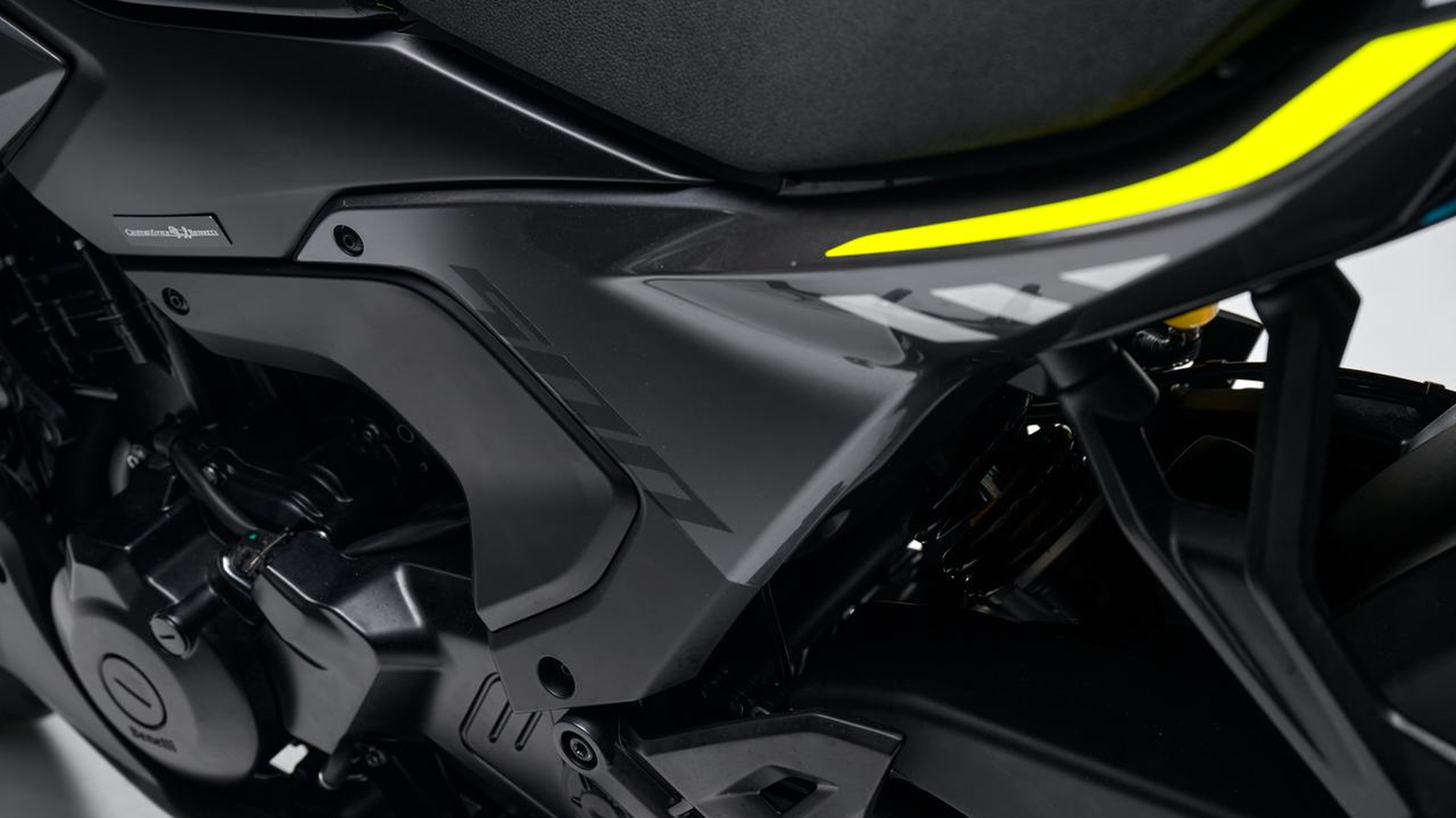 Benelli Tornado 500 2024: innovazione e stile nel segmento delle ...