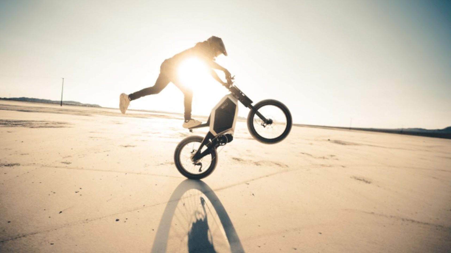 WAU Cyber: ecco la nuova e-bike futuristica ispirata al mondo cyberpunk ...