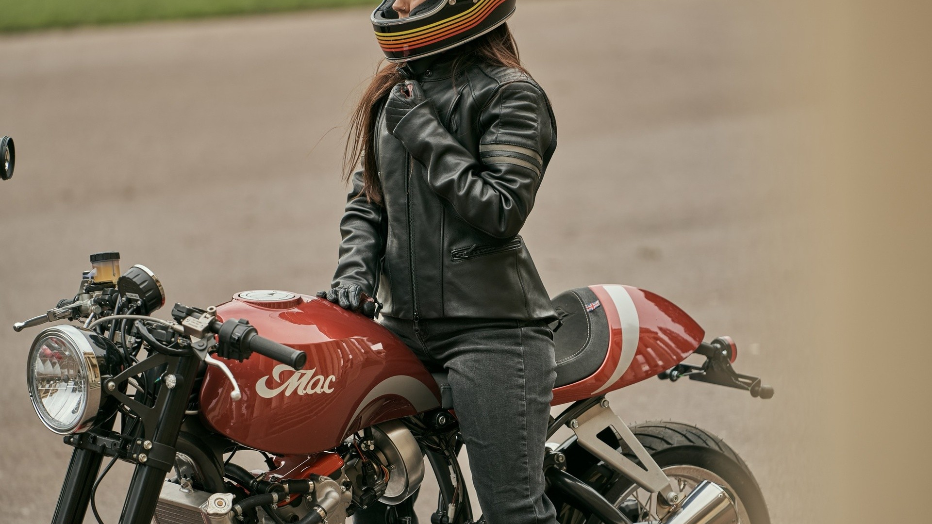 Mac Motorcycles lancia la café racer Ruby - Motoblog