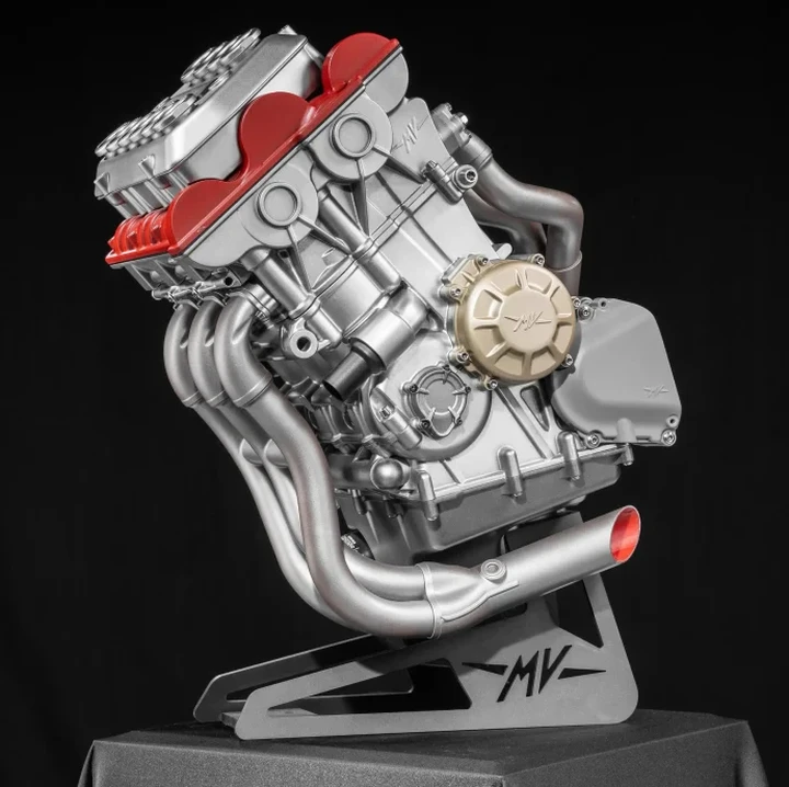 Anteprima del motore concept a 5 cilindri della MV Agusta