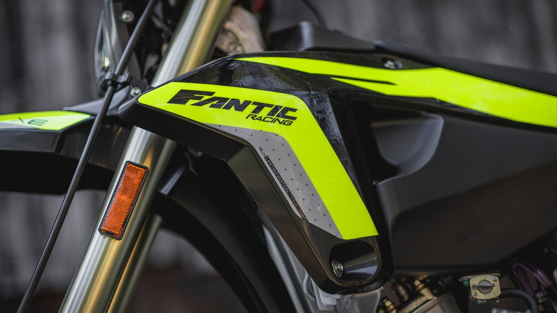 Fantic MX ed Enduro: debutta il model year 2024 Black Edition [FOTO ...