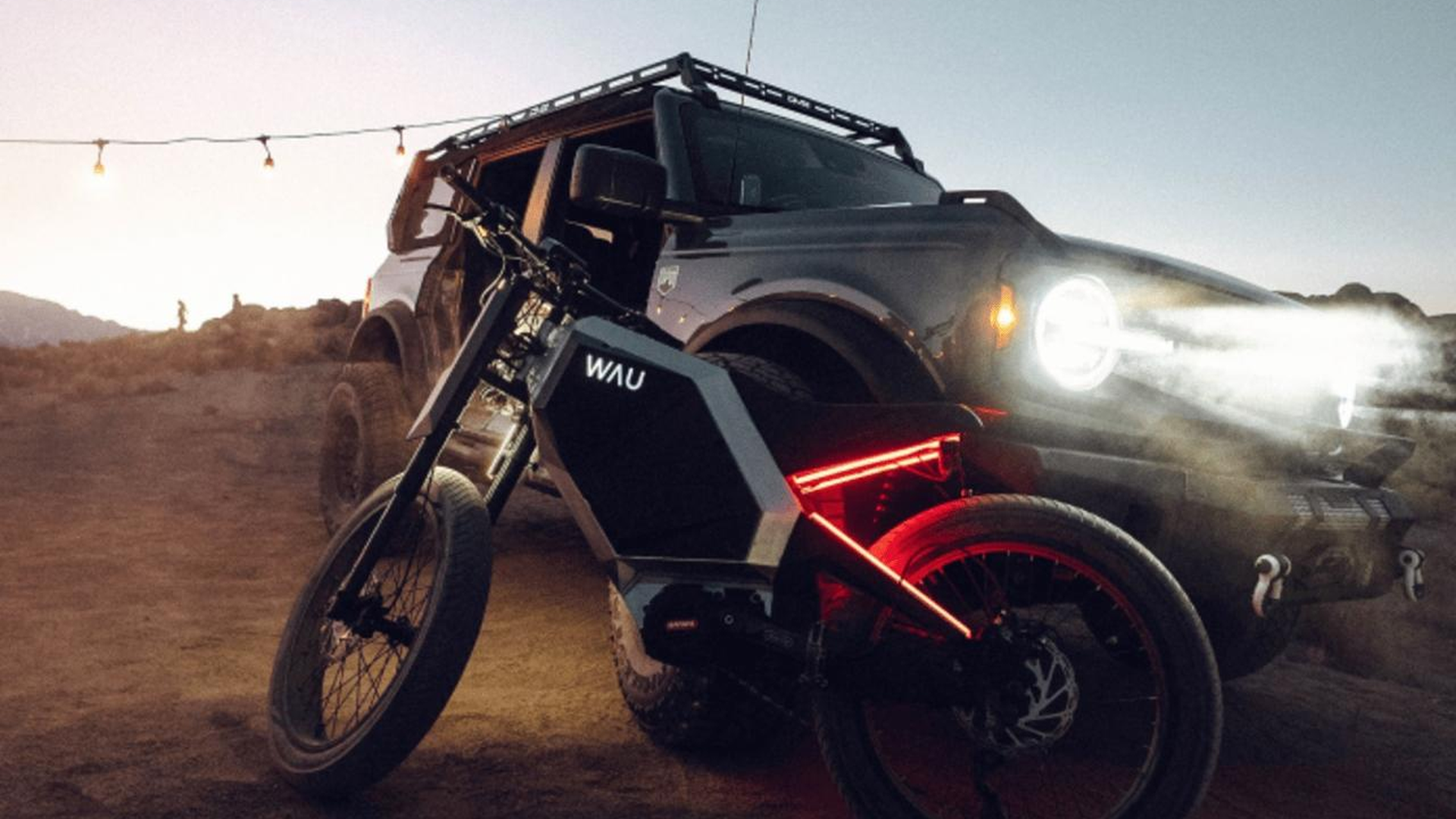 WAU Cyber: ecco la nuova e-bike futuristica ispirata al mondo cyberpunk [FOTO e VIDEO]