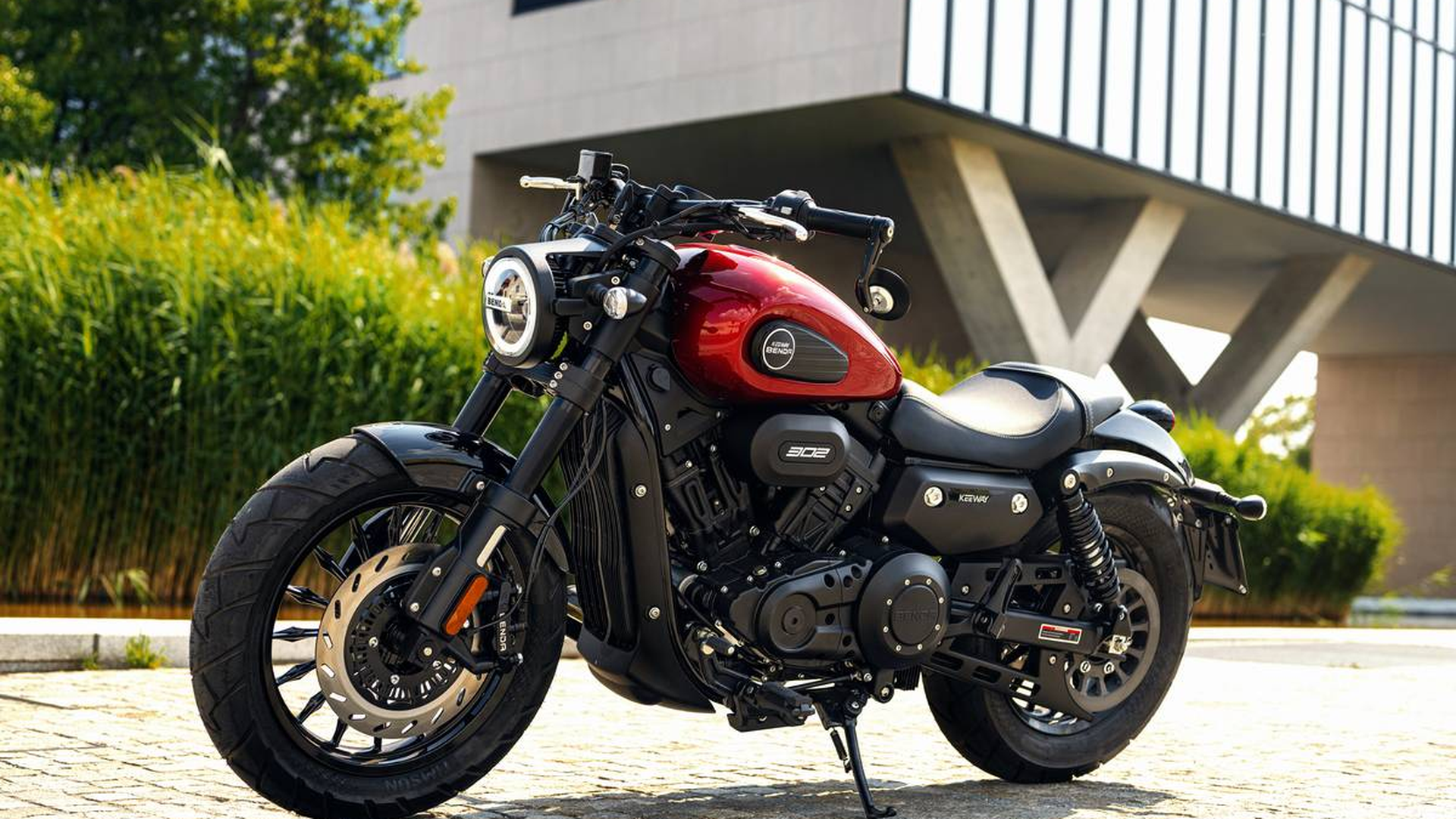 Keeway V302C: la sintesi perfetta tra vintage e modernità - Motoblog