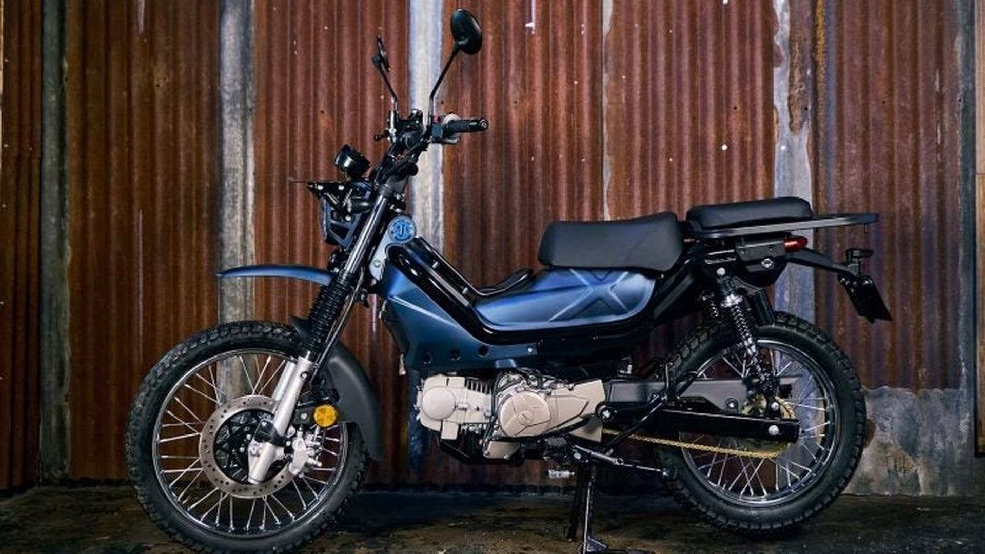 AJS Imber 125: la dual-sport economica che sfida la Honda Trail
