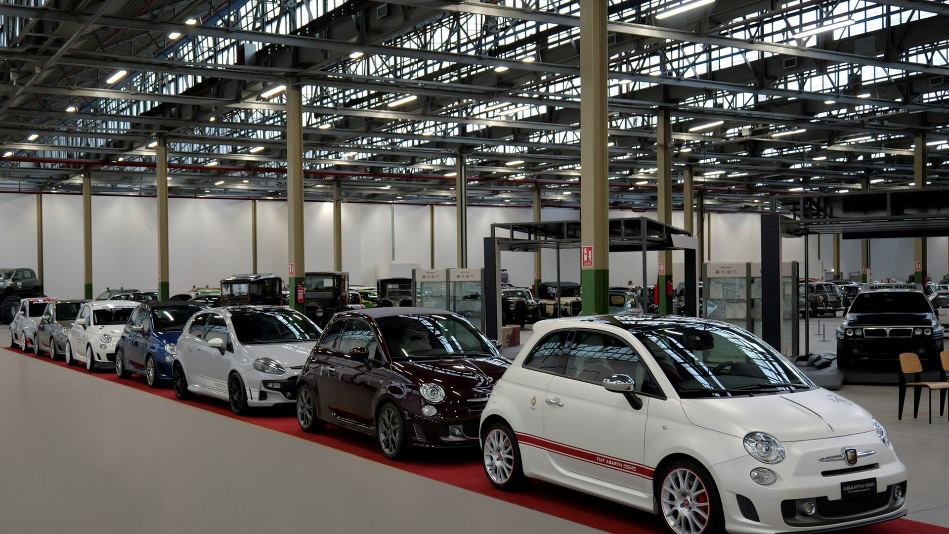 Mostra "Youngtimer Abarth di domani" all'Heritage Hub di Stellantis - Autoblog