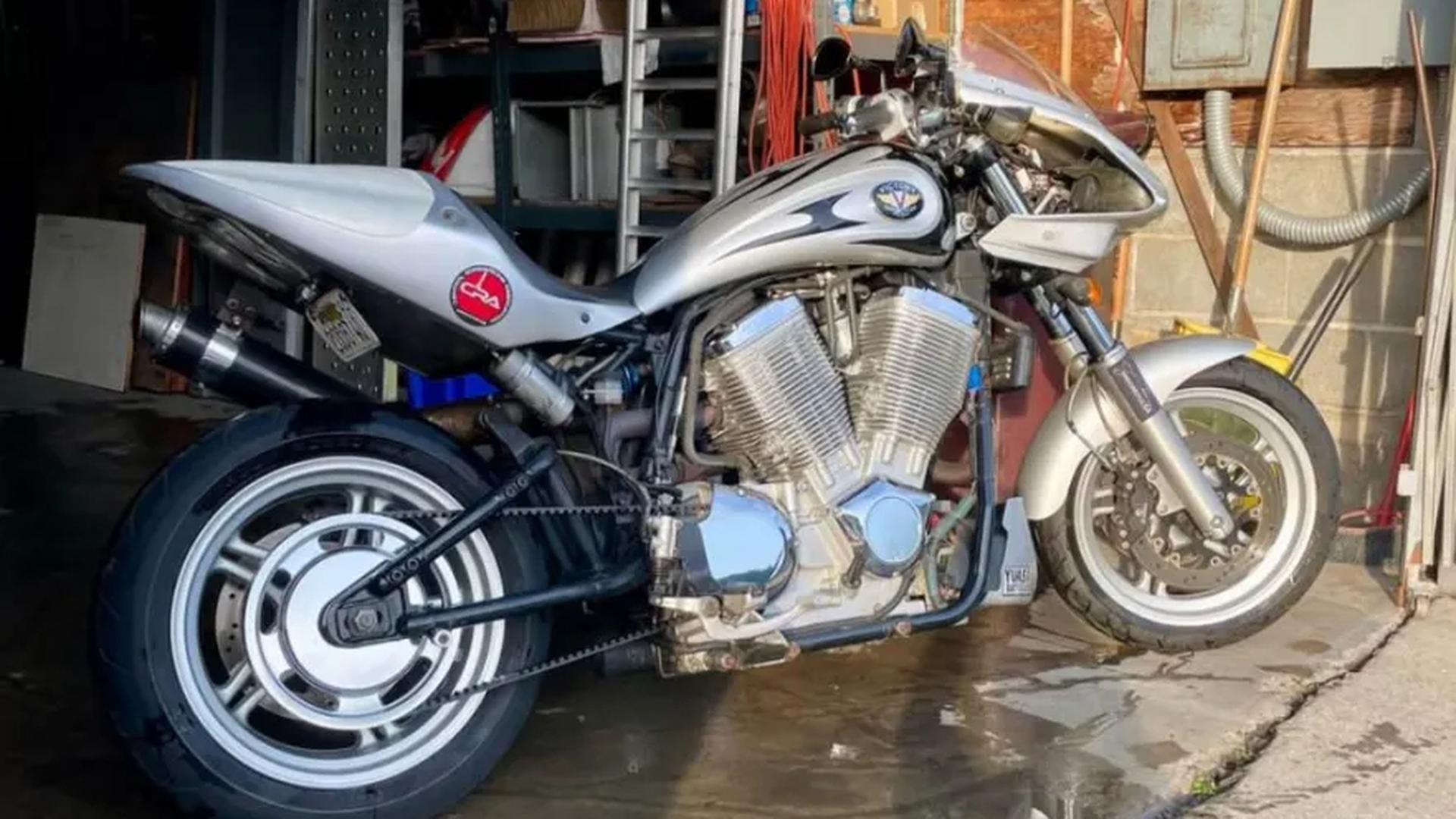 Victory V92SC Sport Cruiser: la moto custom unica e leggendaria