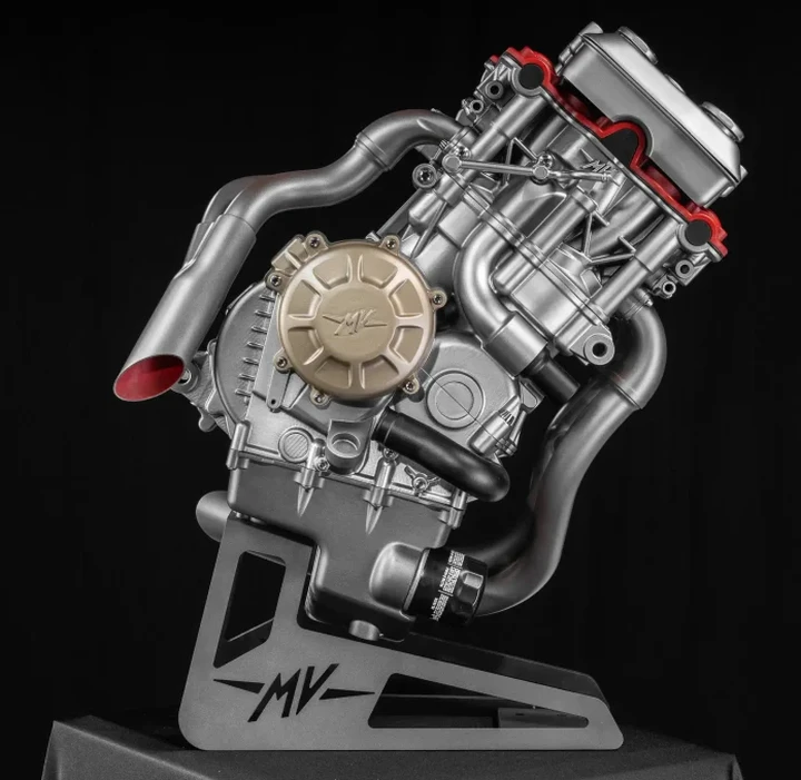 Anteprima del motore concept a 5 cilindri della MV Agusta