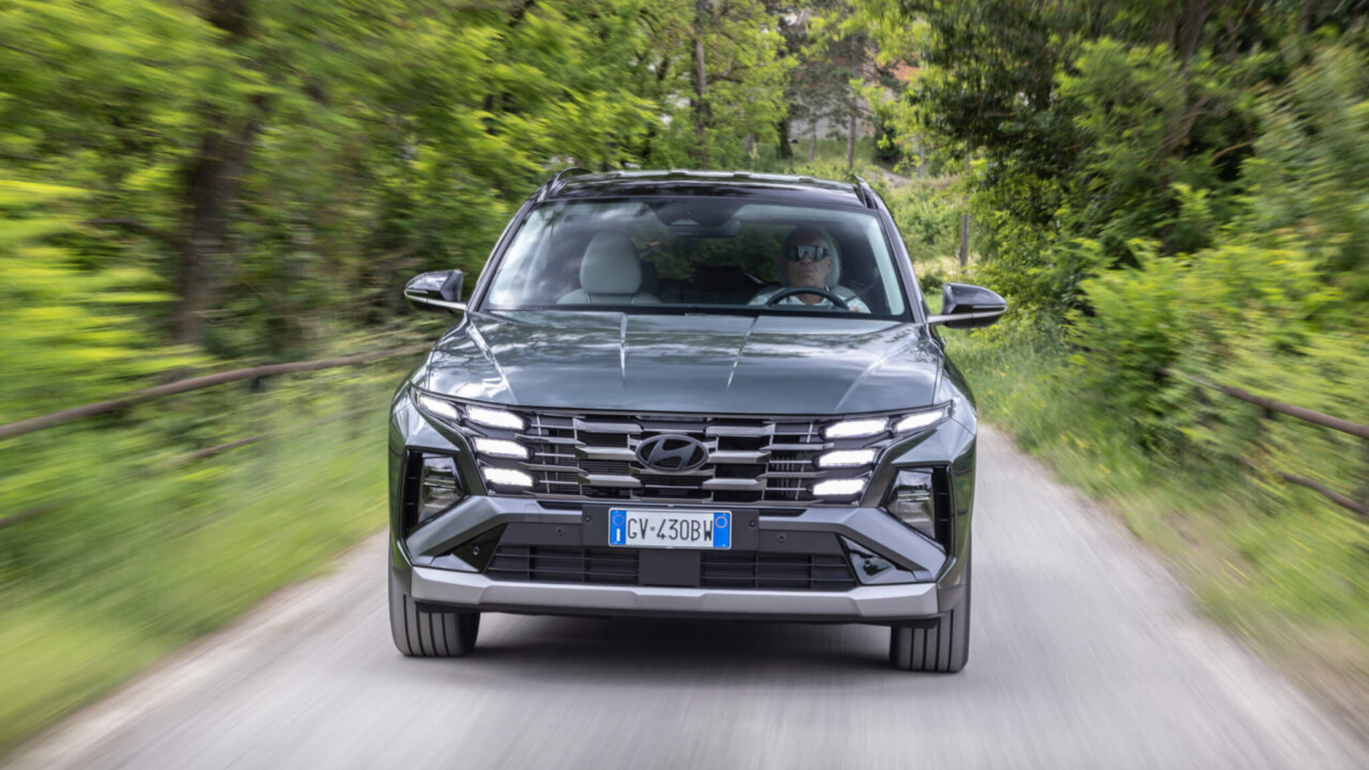 Nuova Hyundai Tucson: dimensioni, dotazioni, motori e prezzo - Autoblog