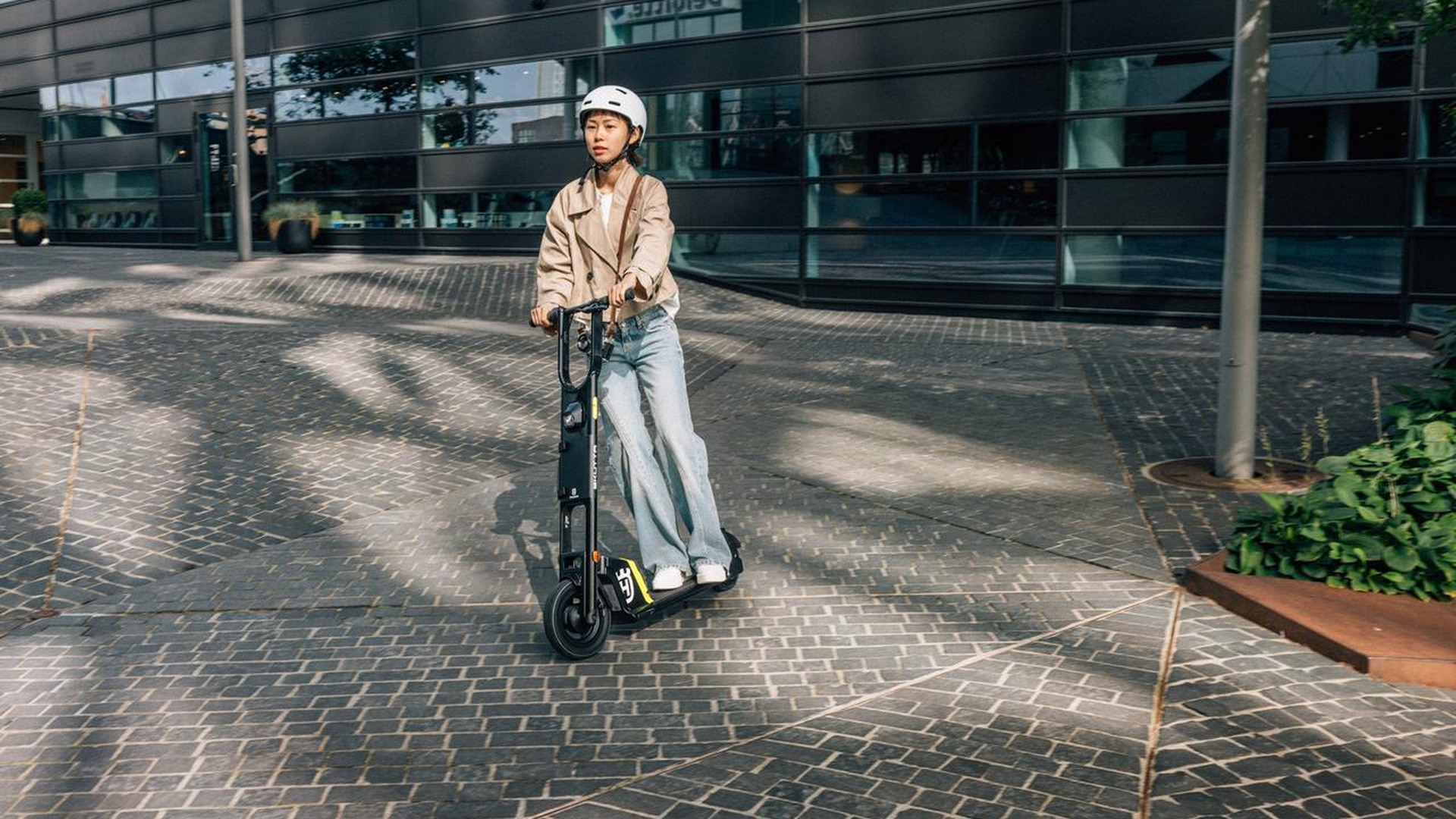 Husqvarna Skutta: debutta il nuovo monopattino elettrico del marchio ...