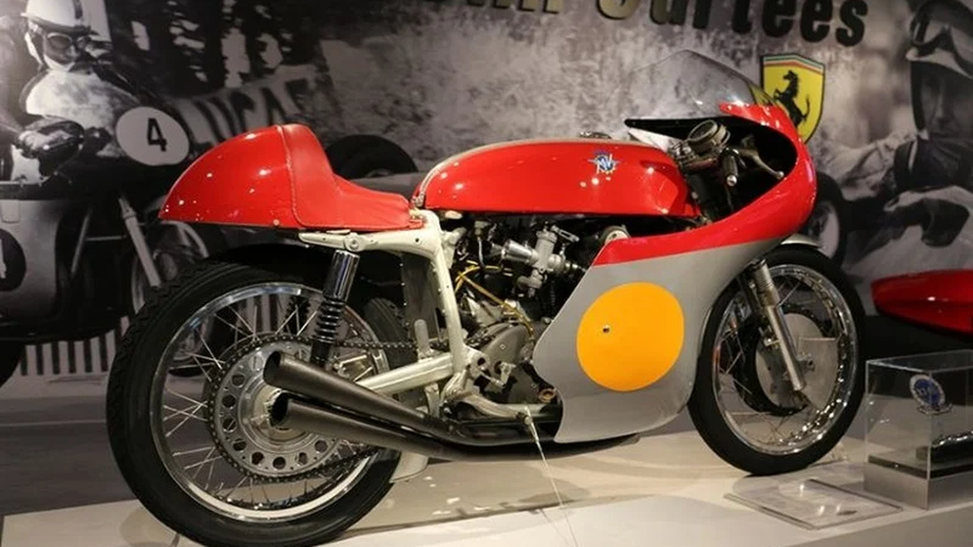 MV Agusta 500/4 del 1957: storia e caratteristiche